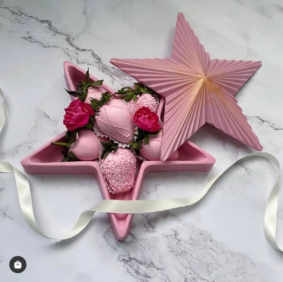 3D Star Box Mold - Fill & Dump for Creative Treats – Alani's Boutique Co